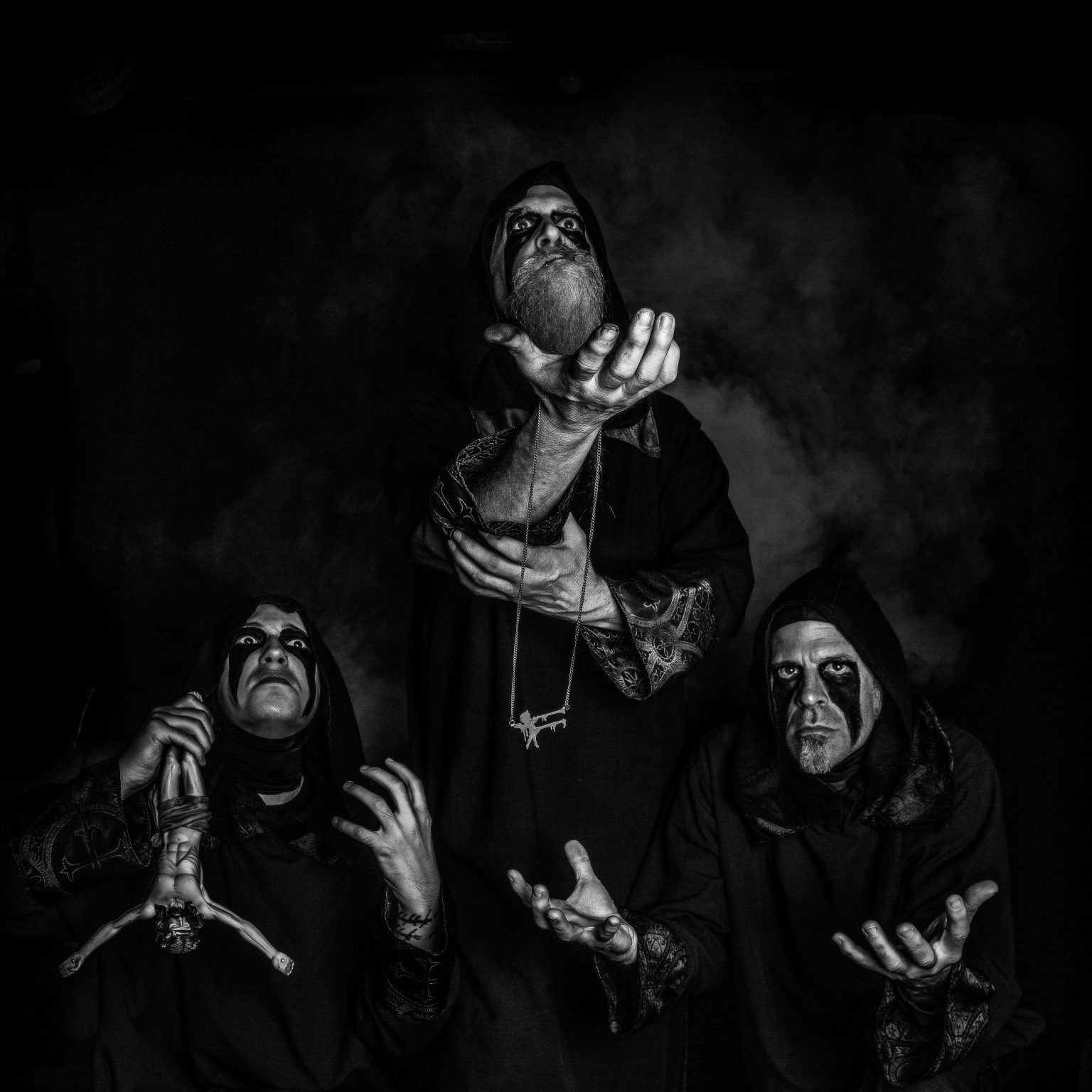 THE VOID JOURNAL | PROFANATICA представят видео към песента “Take Up ...