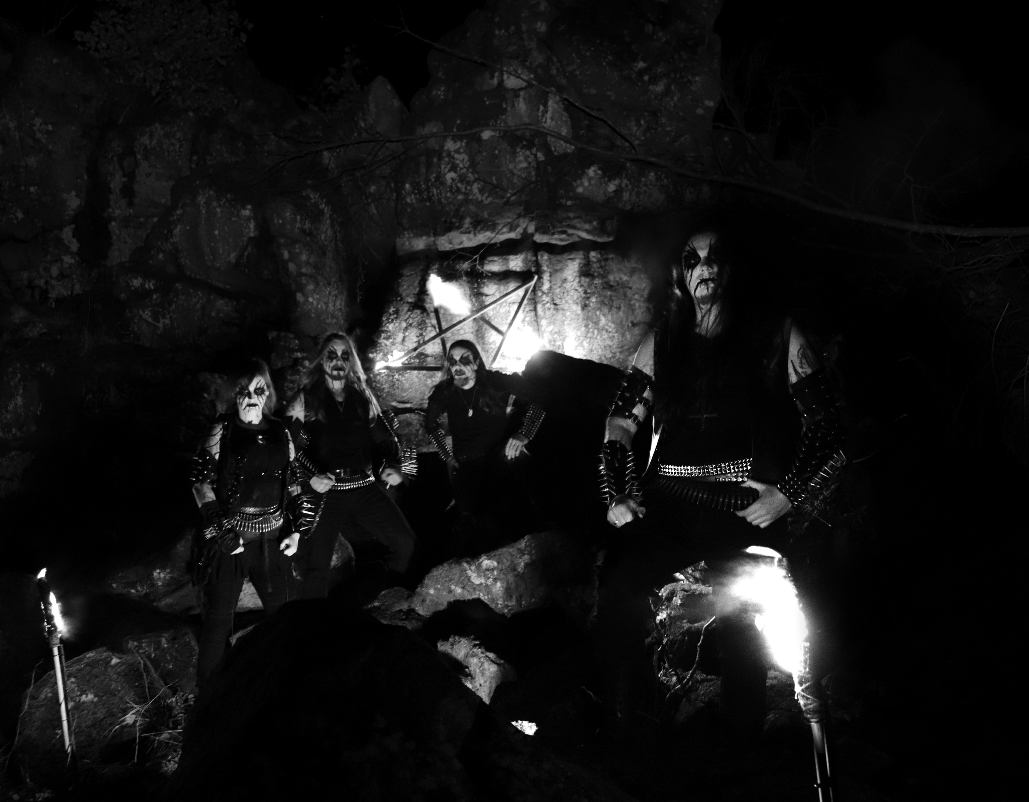 THE VOID JOURNAL | Frosted Undergrowth unveil another track from their upcoming opus