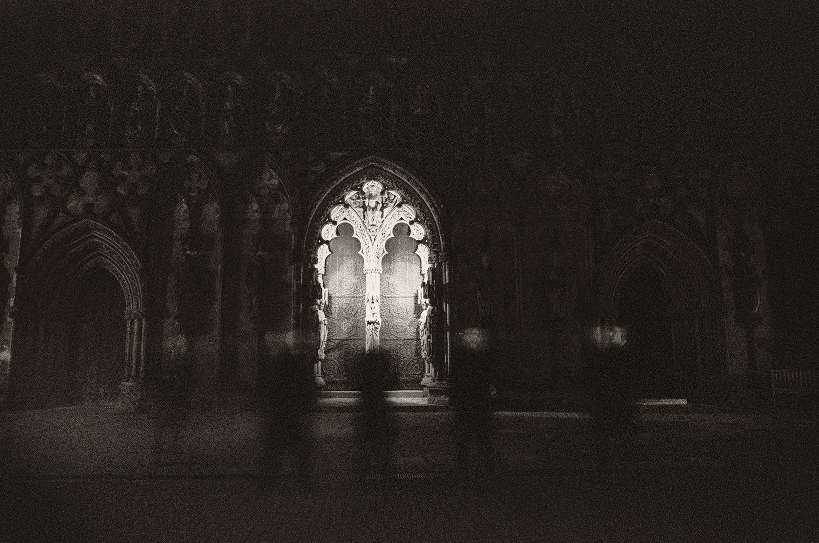 THE VOID JOURNAL | LYCHGATE premiere their new offering, “Precipice ...